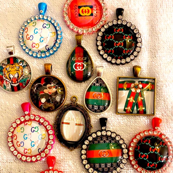 BeauTTiful One | Jewelry | Luxury Inspired Pendant Tray Charm | Poshmark